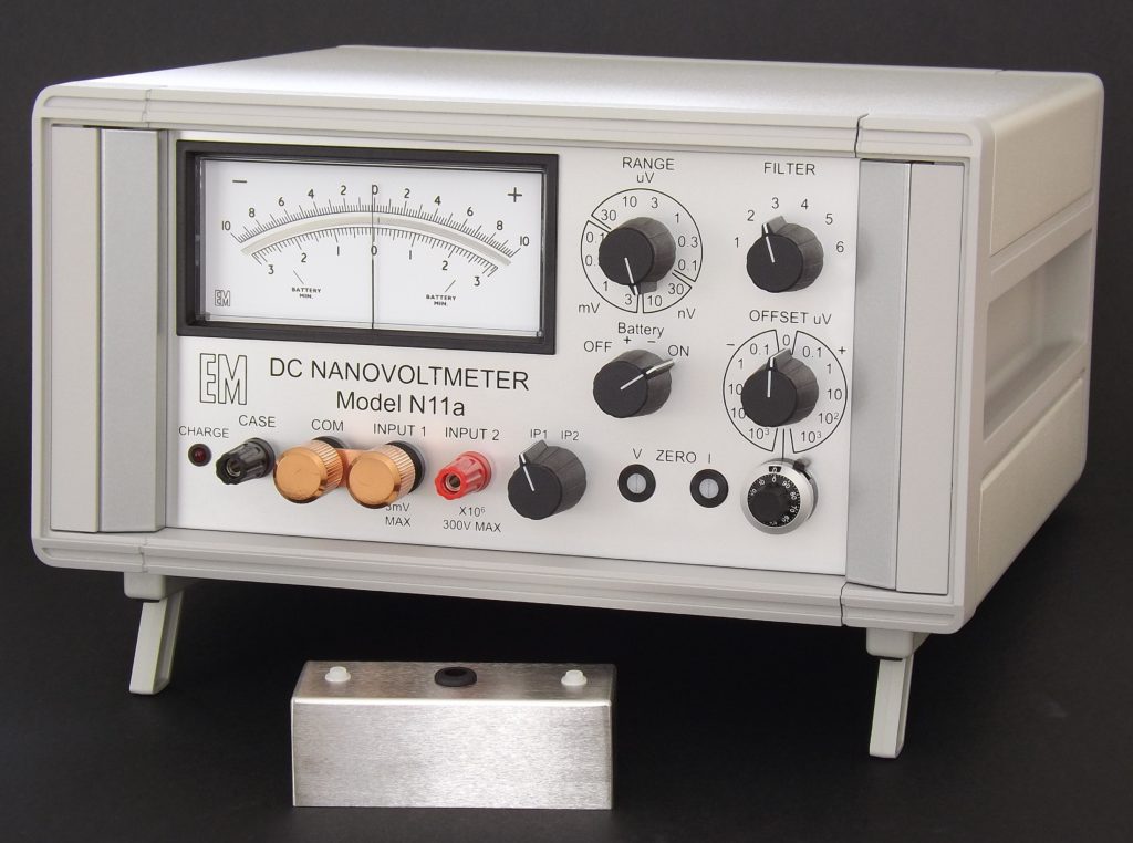 Model N11a – D.C. Nanovoltmeter – EM Electronics